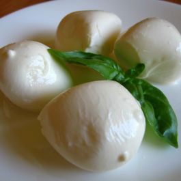Mozzarella Pearls (Bocconcini) - 1kg